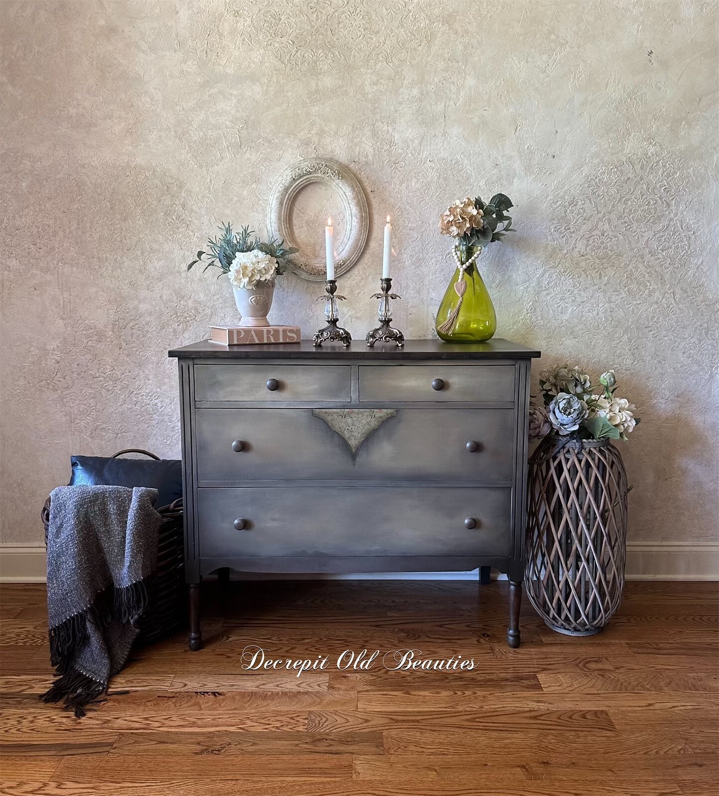 Vintage Dresser Rustic Dresser 4 Drawer Dresser Painted Dresser ...