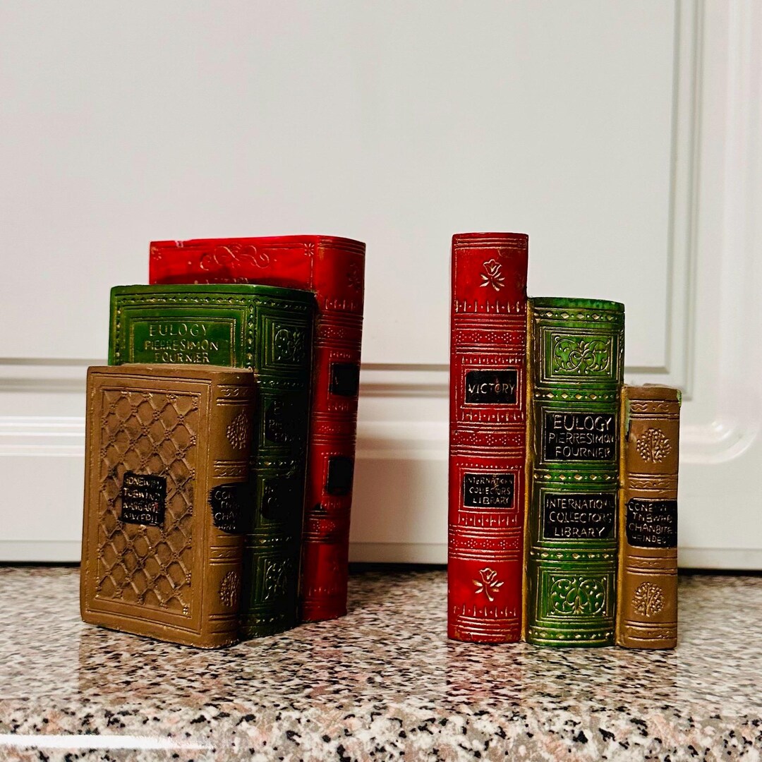 Book Bookends | Vintage Resin Bookends | Dark Academia | Cottagecore ...
