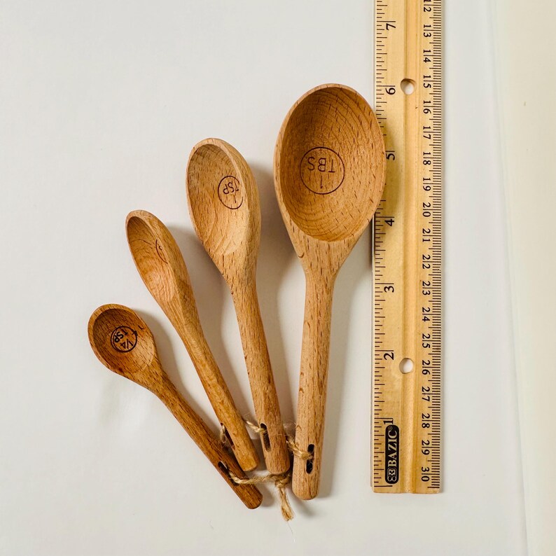 Wooden Vintage Style Measuring Spoons Grandmacore Vintage Measuring ...