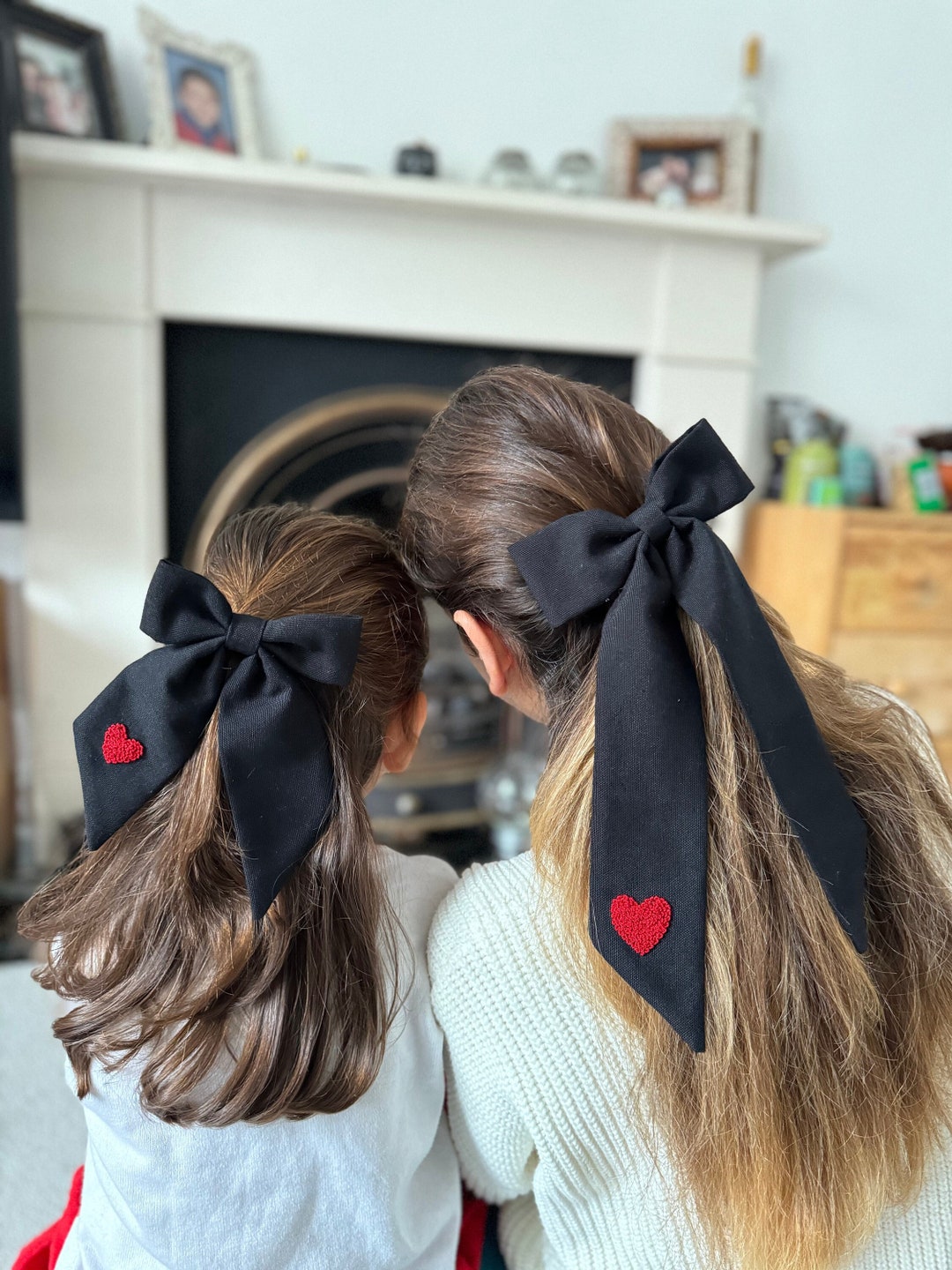 Mum and Daughter Matching Hair Bow Set: Black Long Tail With Heart ...