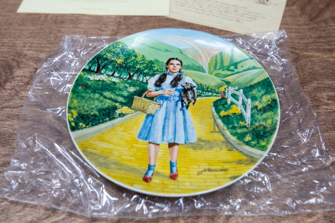 Dorothy and Toto Plate, 1970s Vintage Movie Plate, Wizard of Plate ...