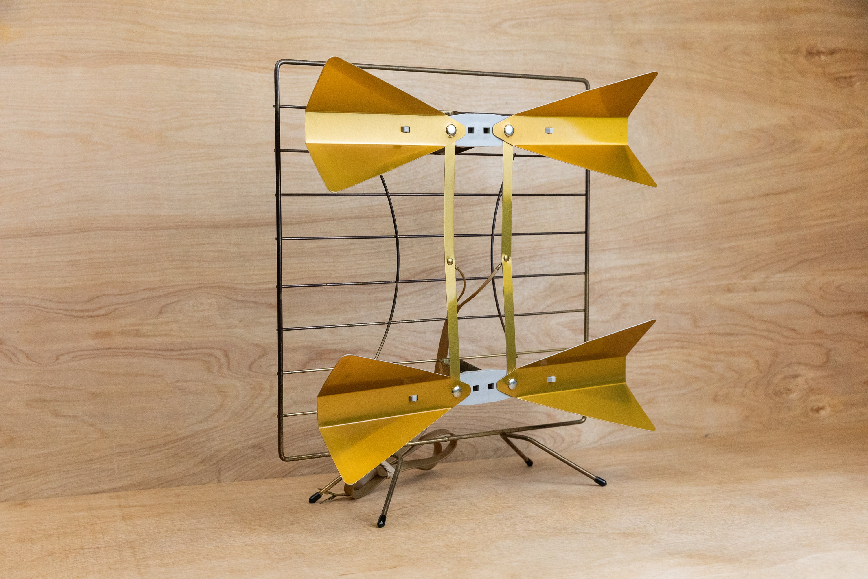 Vintage TV Antenna, 1950s Space Age Atomic Indoor Antenna, Gold Tone ...