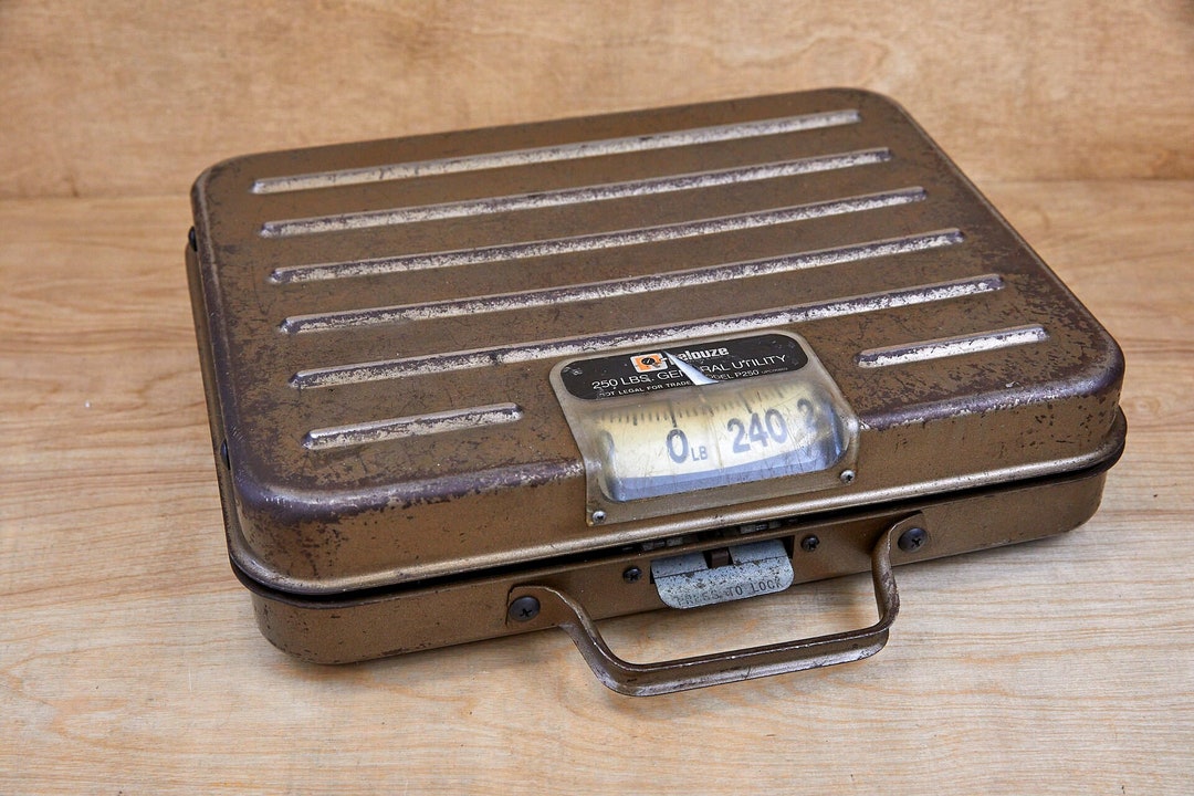 Industrial Metal Scale, Factory Salvaged Pelouze Heavy Duty 250 Lbs ...