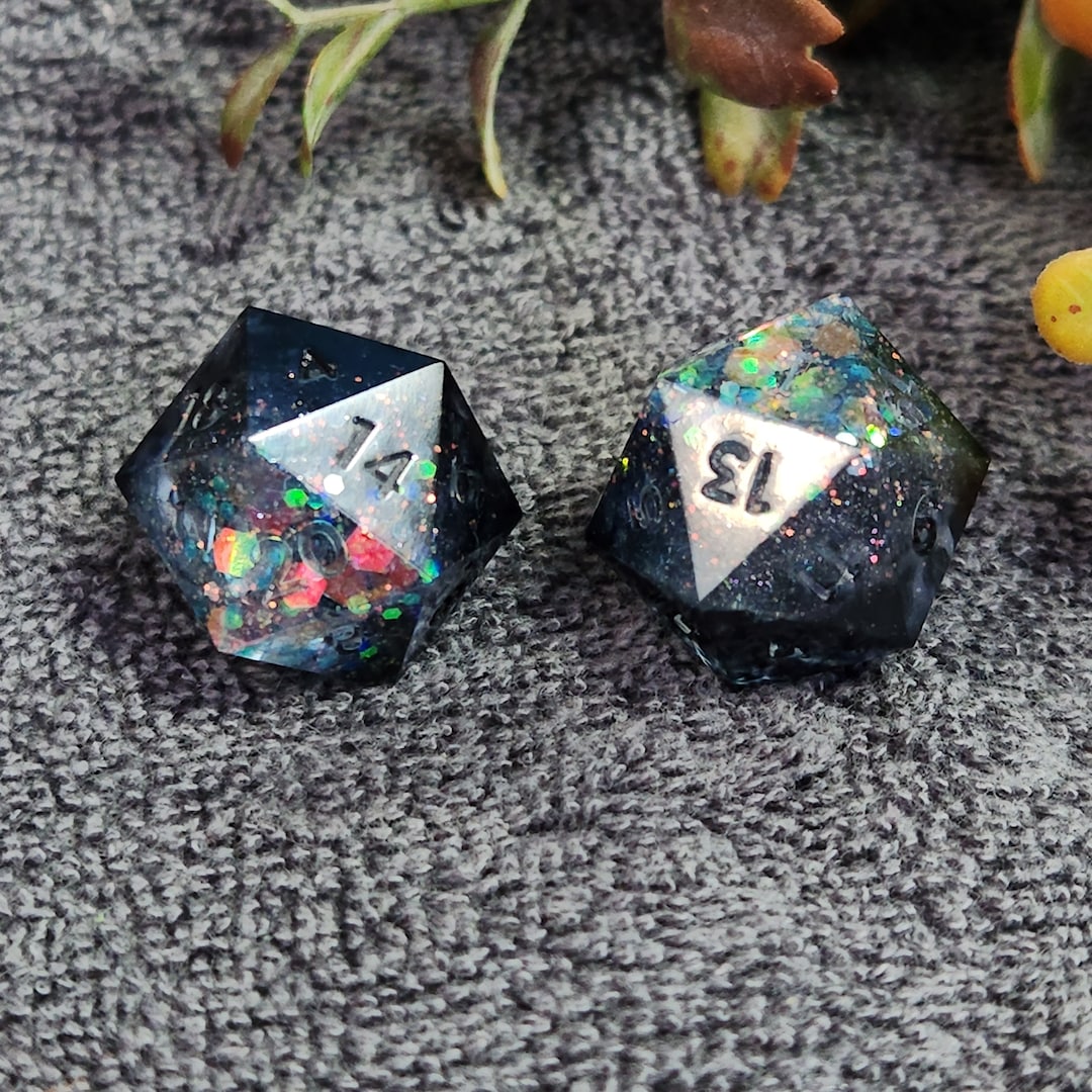 Hidden Gem 2 Advantage/disadvantage Dice Set - Etsy