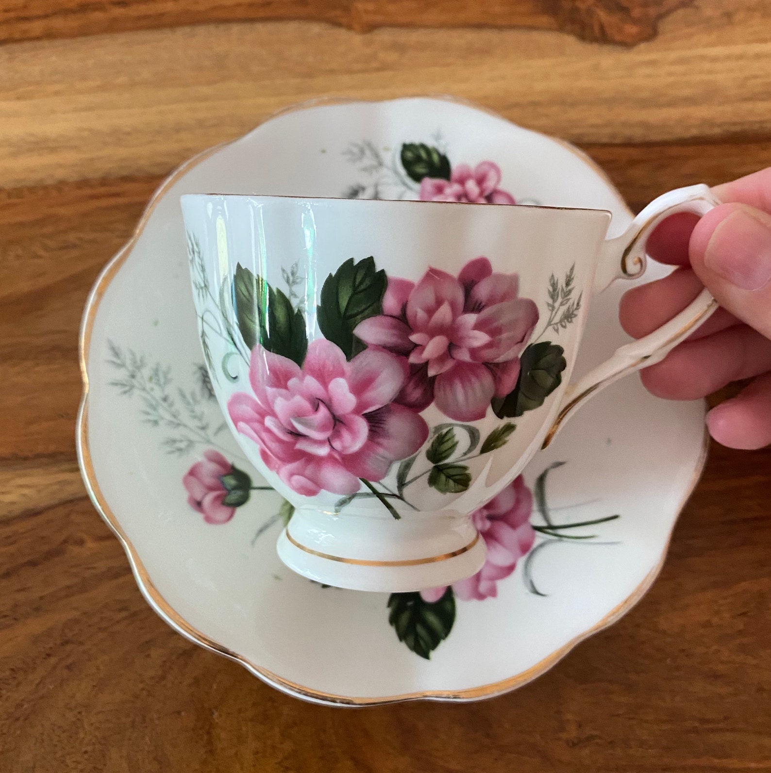 Vintage Elizabethan Fine Bone China Teacup and Saucer Set - Etsy