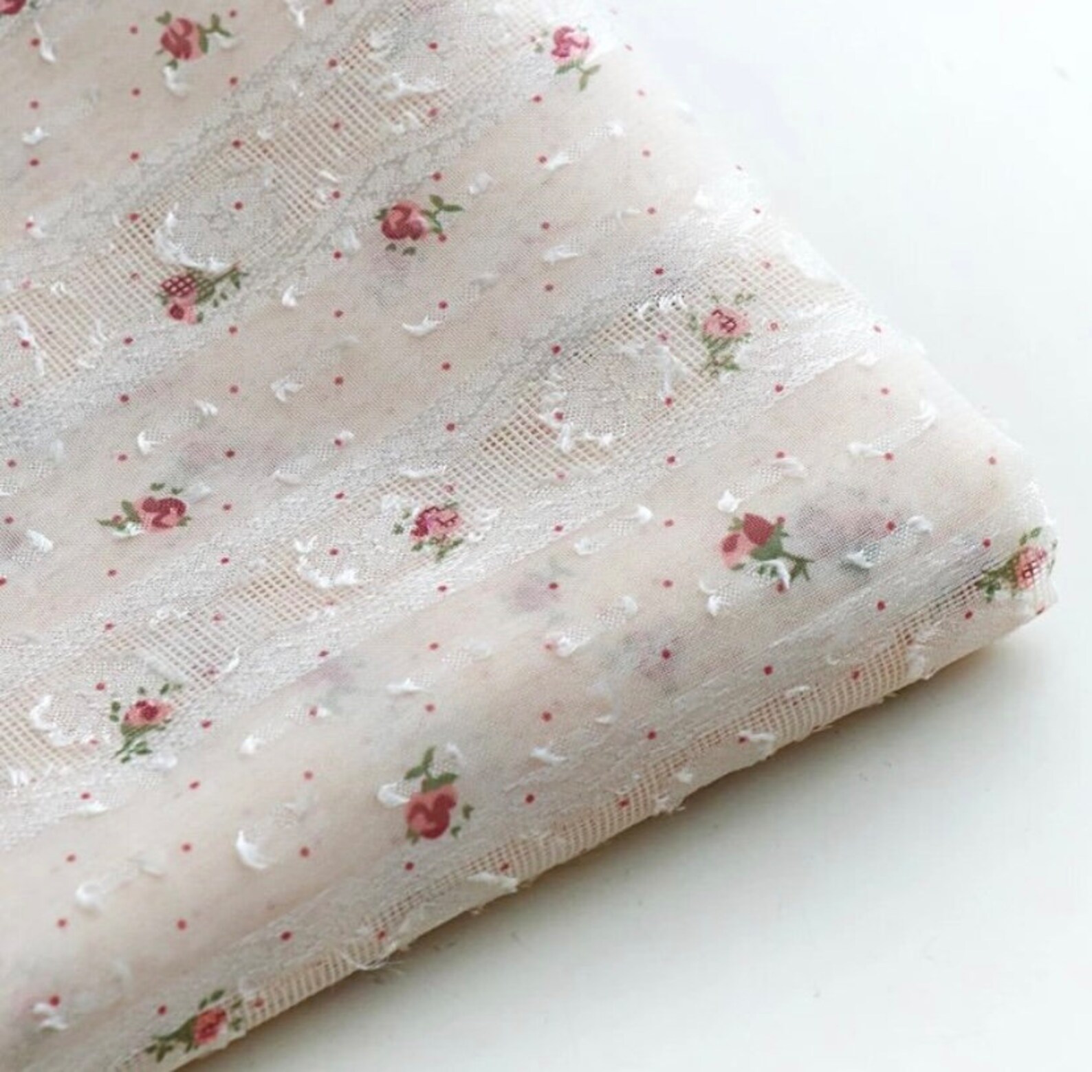 White Rose Floral Print Lace Fabric Shimmery Fabric Flower - Etsy