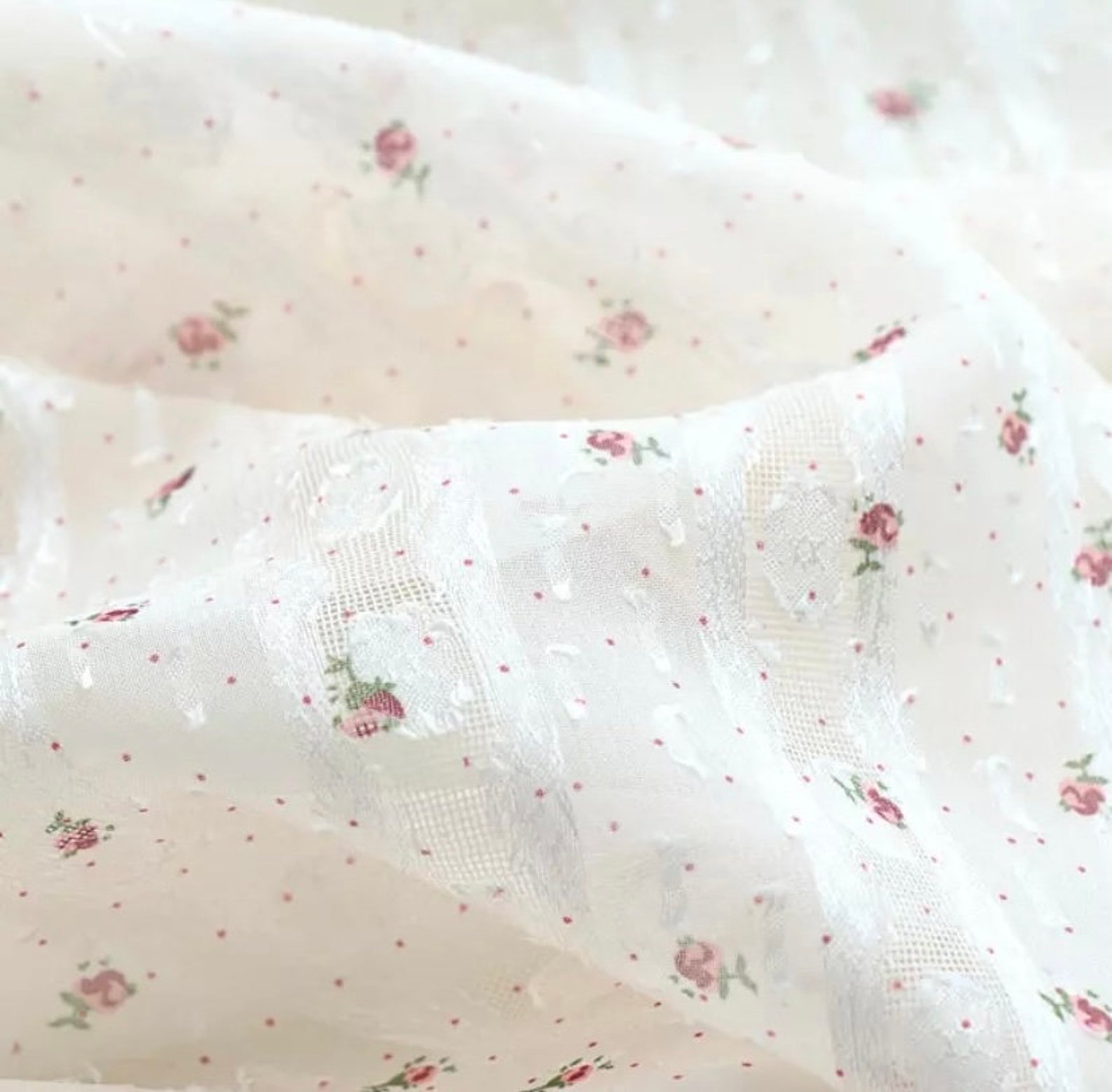 White Rose Floral Print Lace Fabric | Shimmery Fabric | Flower Sewing ...