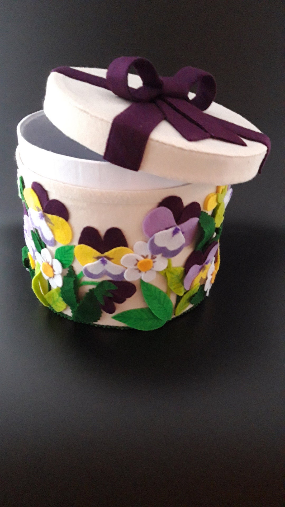 Gift Box "spring" Made of Felt - Etsy