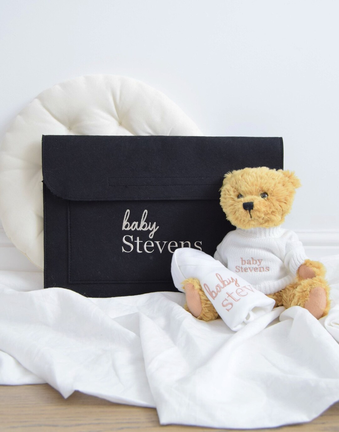 Personalised Pregnancy Gift Set - Baby Document Folder - Pregnancy ...