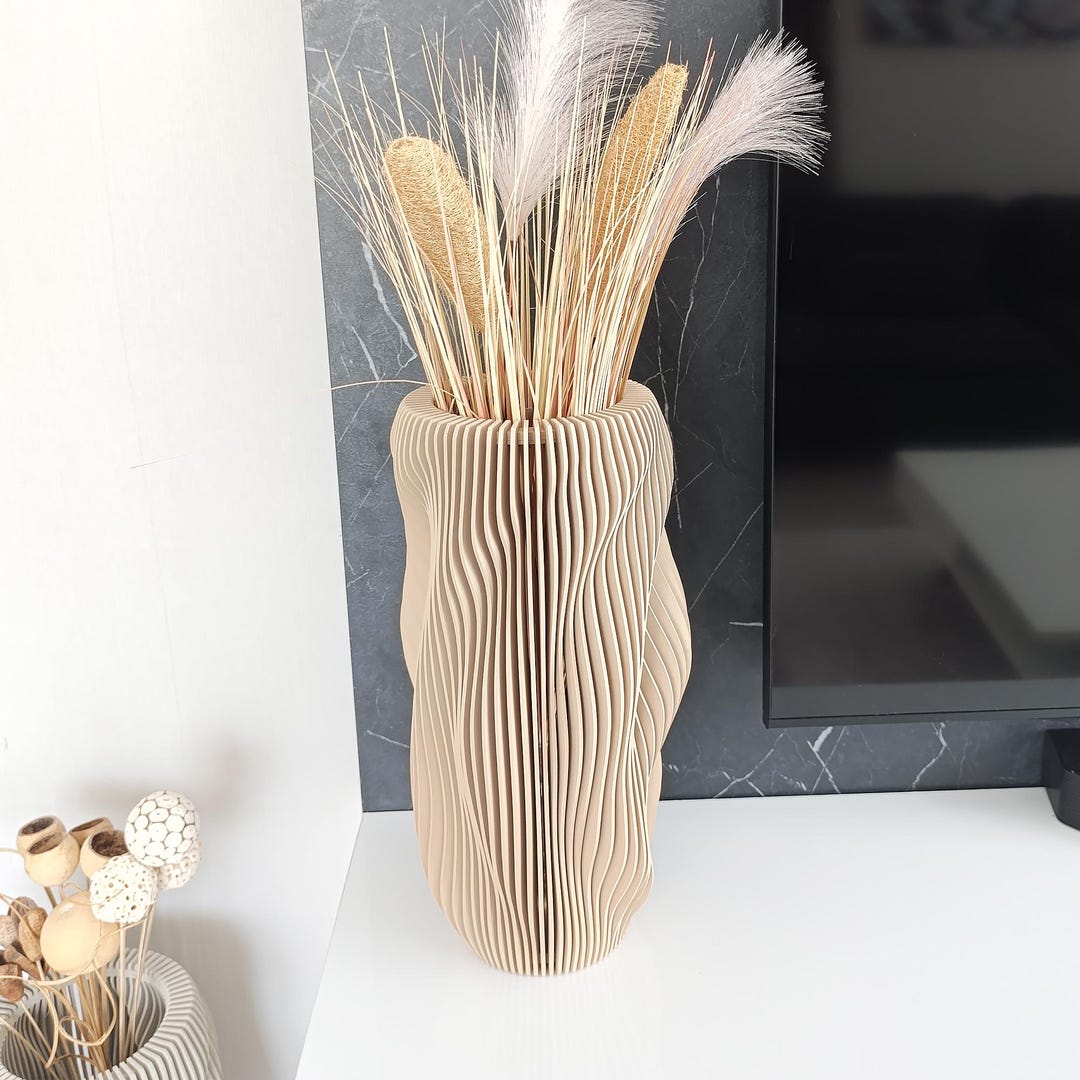Modern Parametric Wooden Vase – Handmade Geometric Art Decor | Unique ...