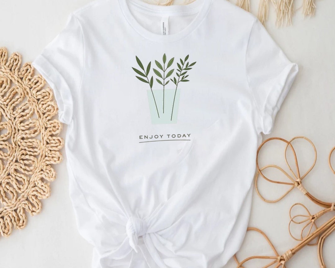 Cute Women T-shirts, Flower Tee, Cute Trending Women T-shirt, Summer ...