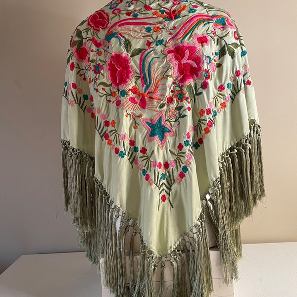 Spanish Shawl - Etsy