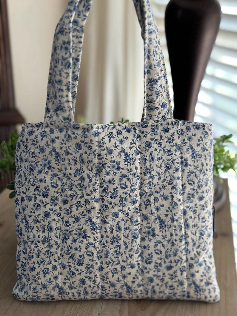 Quilted Bible Cover Sewing Pattern PDF | DIY Bible Sleeve With Handles ...