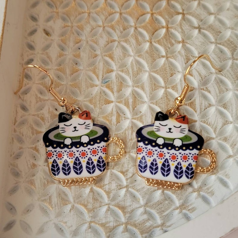 Cat Teacups Earrings - Etsy