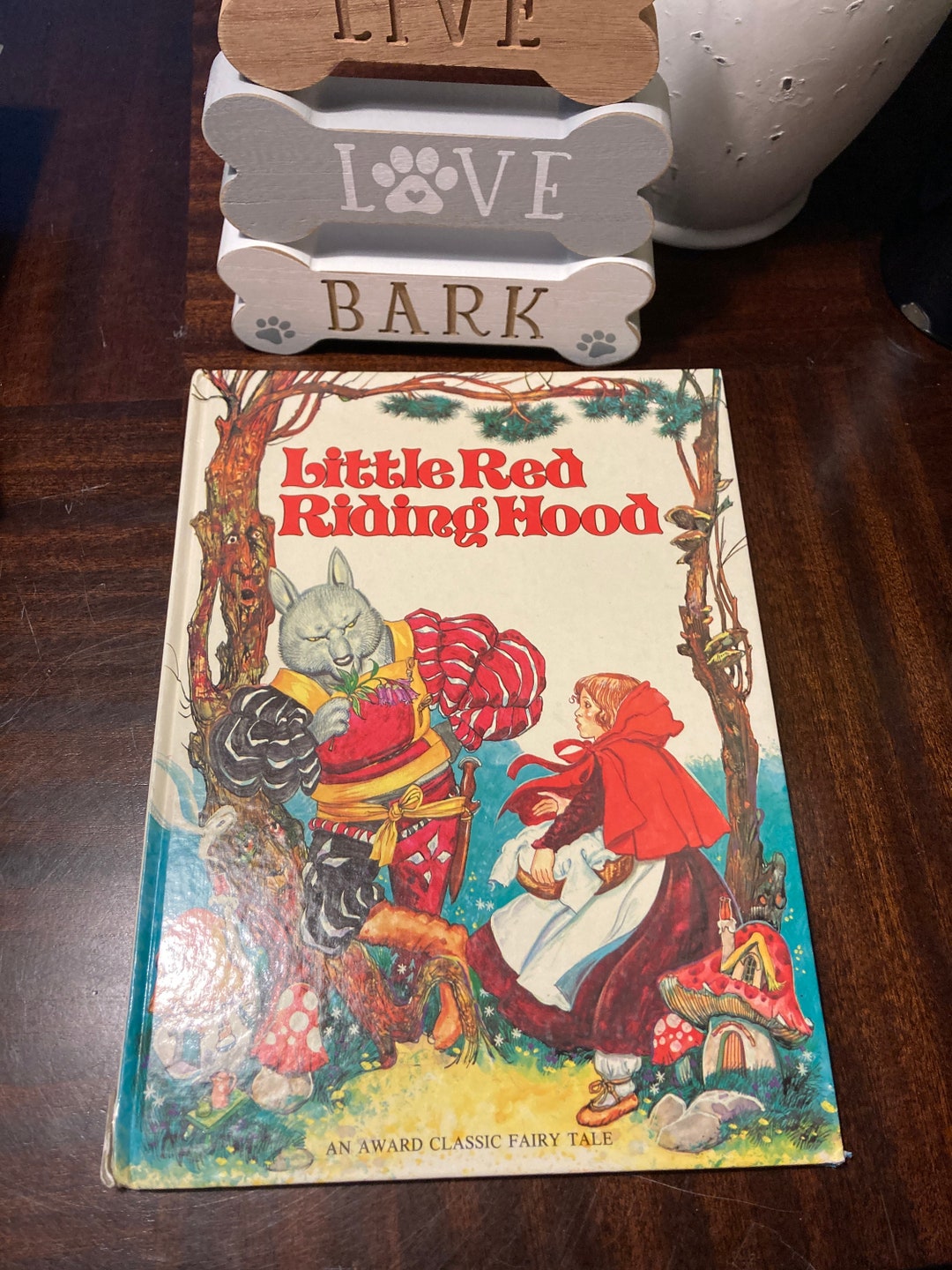 Little Red Riding Hood an Award Classic Fairy Tale Oversized Children’s ...