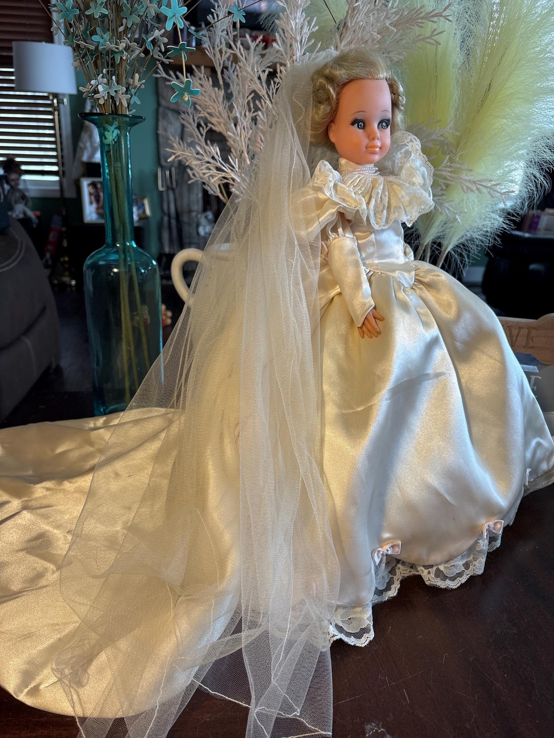 Bride Doll Vintage 18” Bride Doll Made in Taiwan Plastic Body Rubber ...