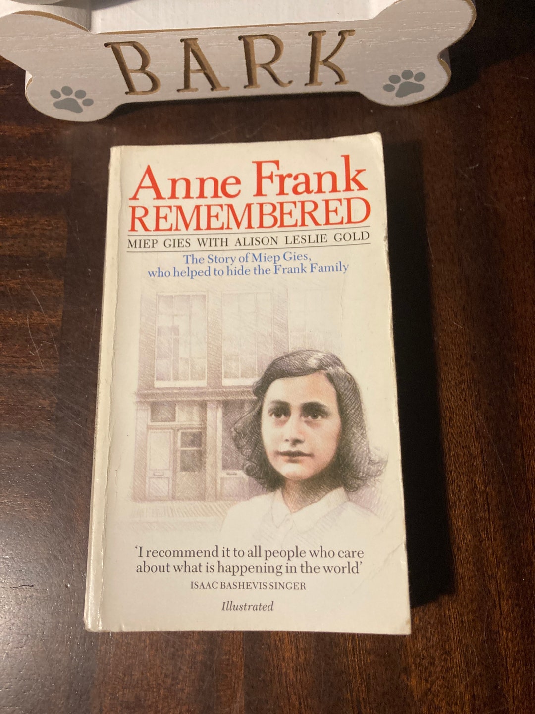 Anne Frank Remembered the Story of Miep Gies Who Helped Hide the Frank ...