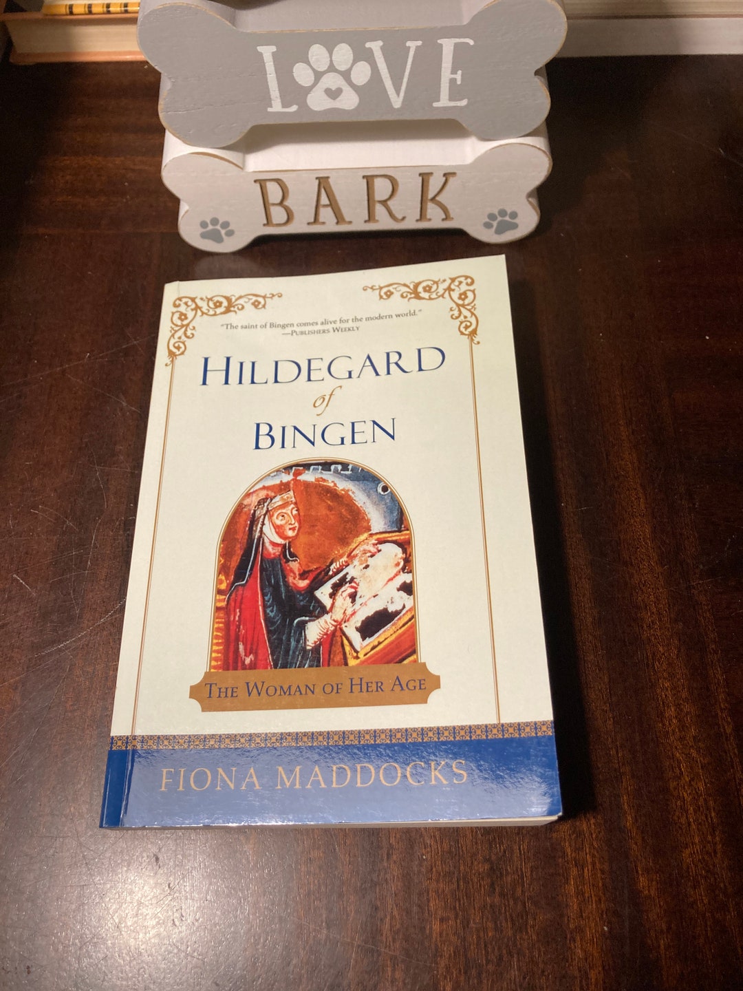 Hildegard of Bingen the Woman of Her Age by Fiona Maddocks Paperback ...