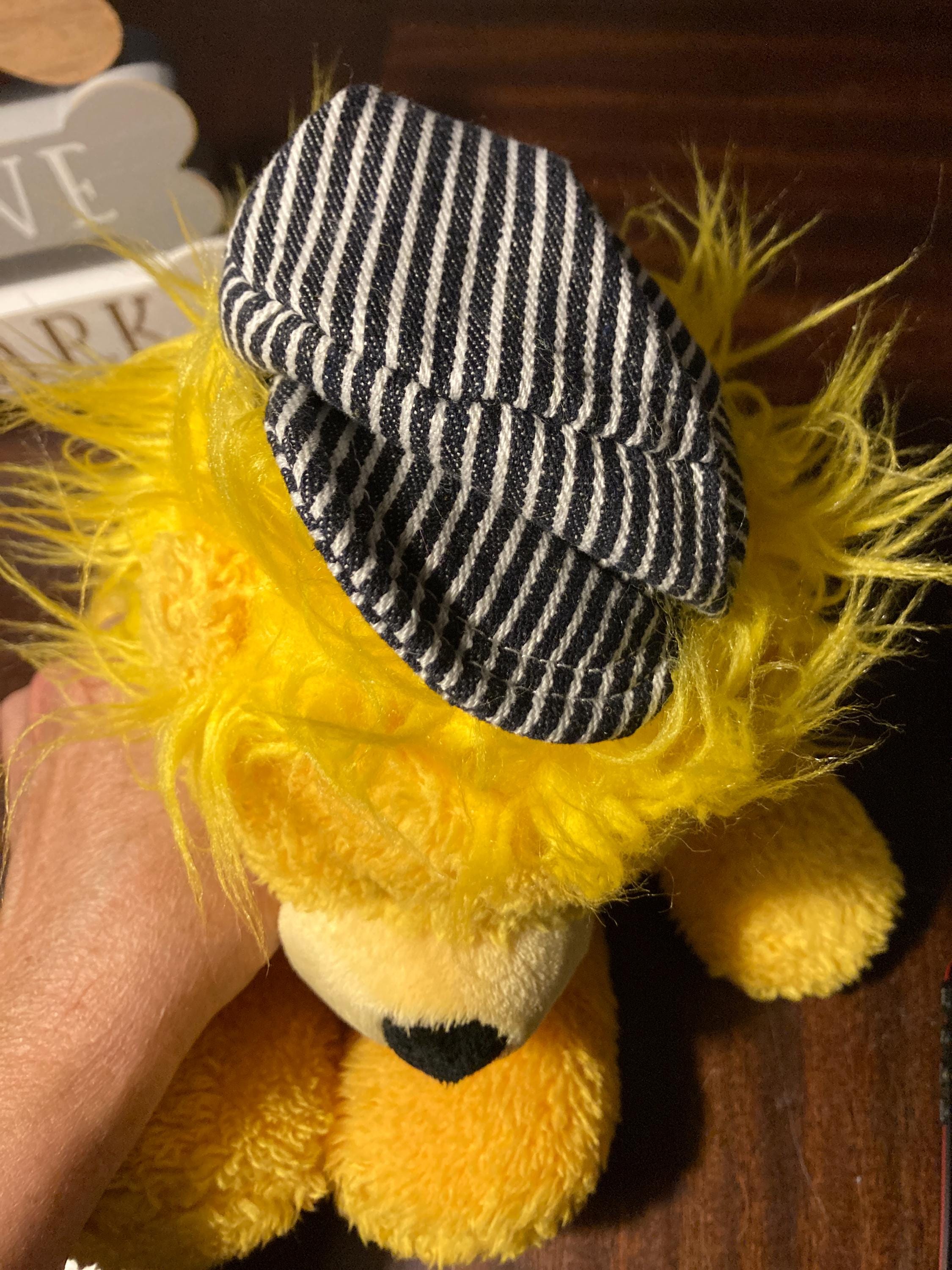 Gund 16” Lionel Train Lion Engineer Plush Toy Animal Yellow Stuffed ...