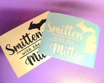 Smitten With the Mitten Svg - Etsy
