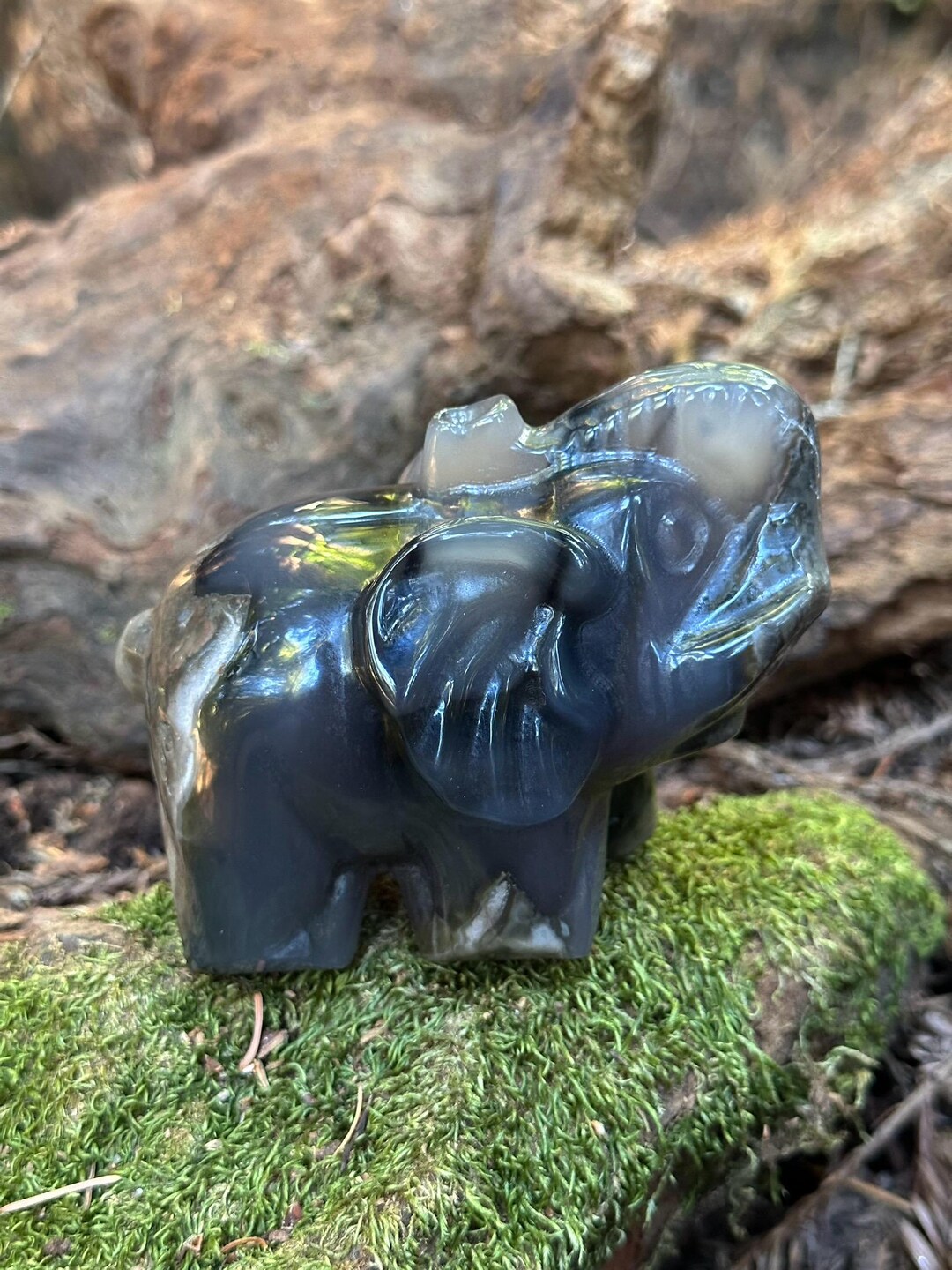 Rare Volcano Agate Elephant UV Reactive - Etsy
