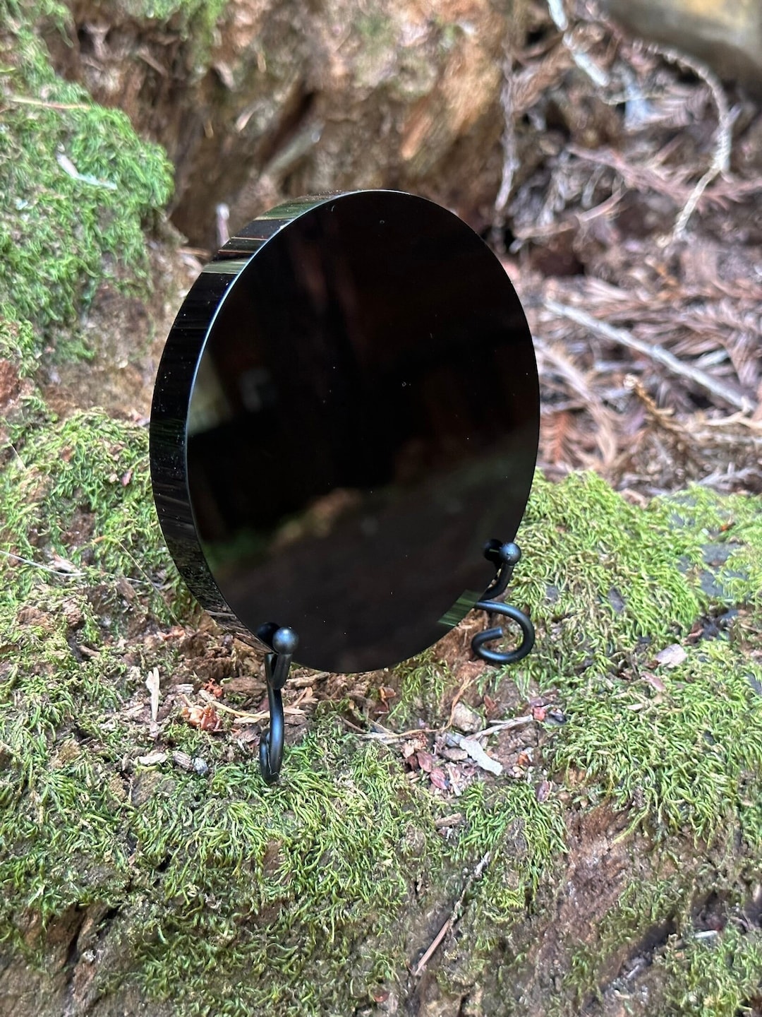 Black Obsidian Scrying Mirror With Black Metal Stand 99 Mm - Etsy