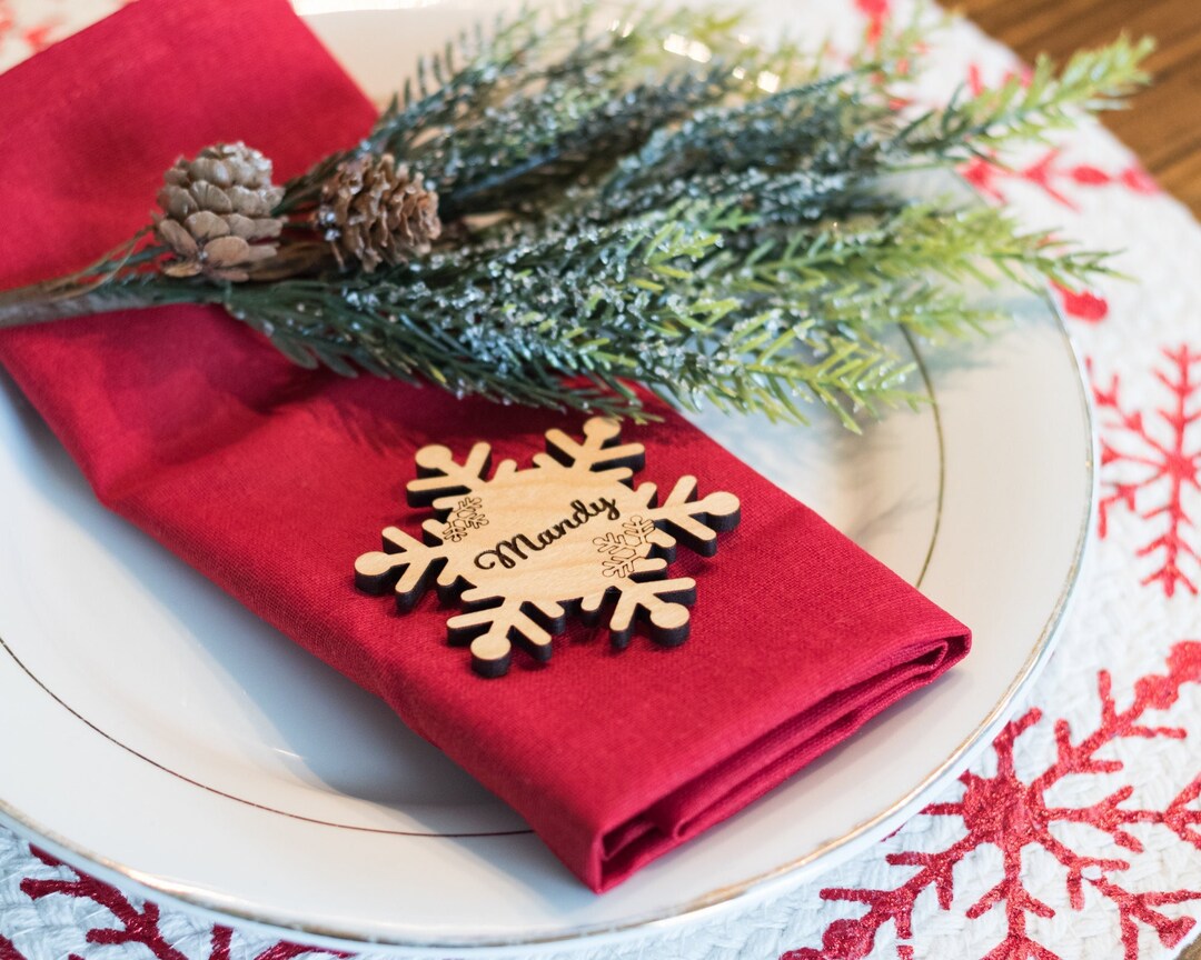 Personalized Snowflake Place Cards Wood Engraved and Clear - Etsy
