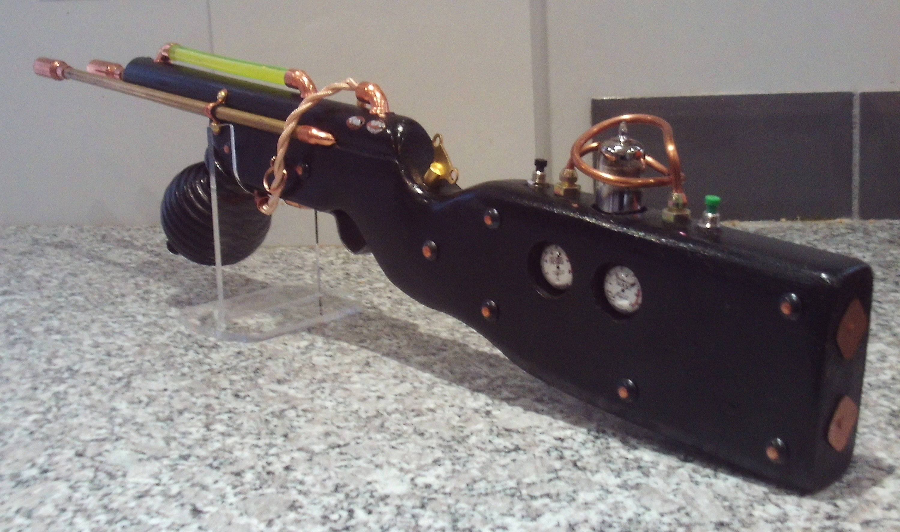 The Beehive Steampunk Cyberpunk Sci-fi Apiculturist Rifle Gun - Etsy UK