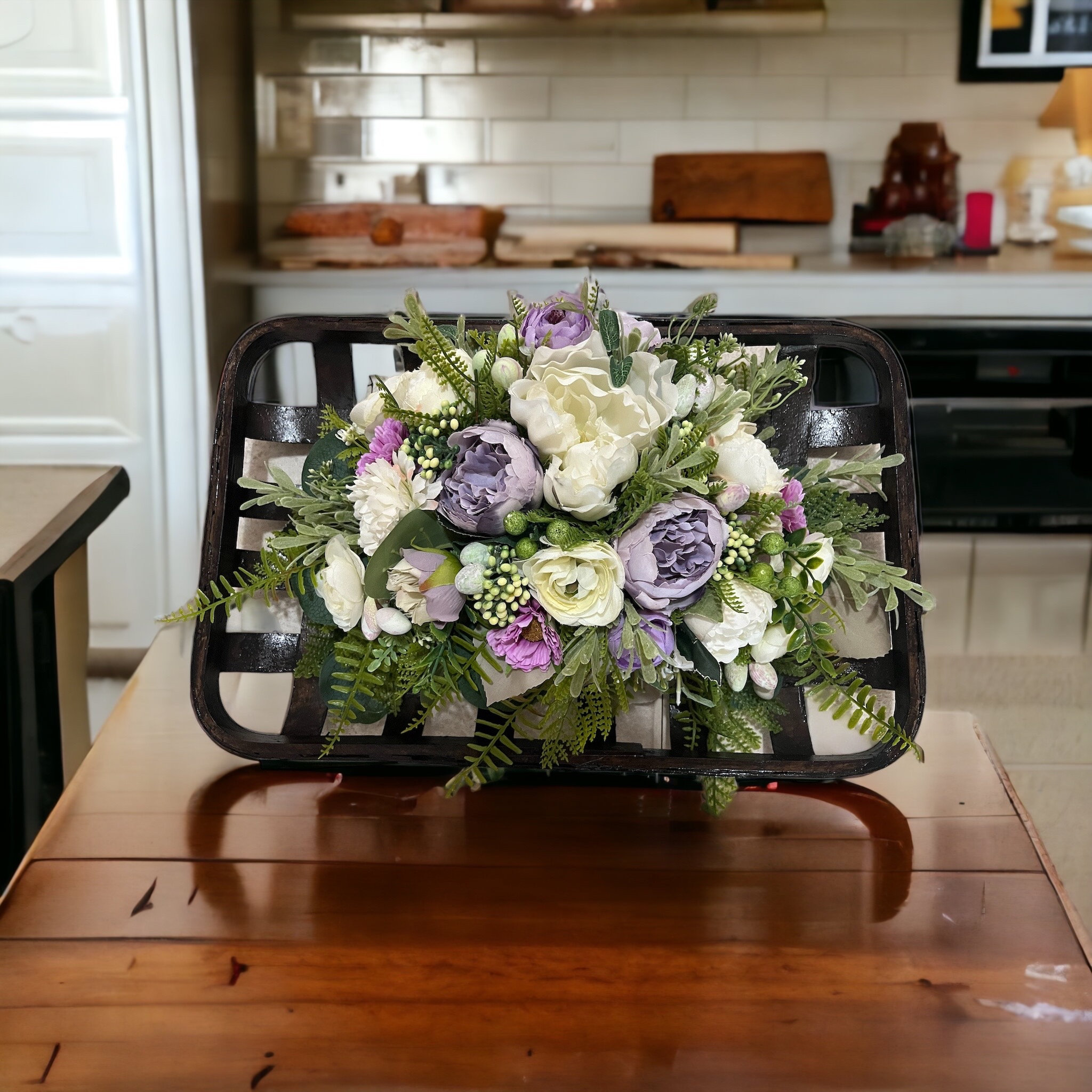 Tobacco Wreath, Wall Basket With Flowers, Tobacco Basket With Roses ...