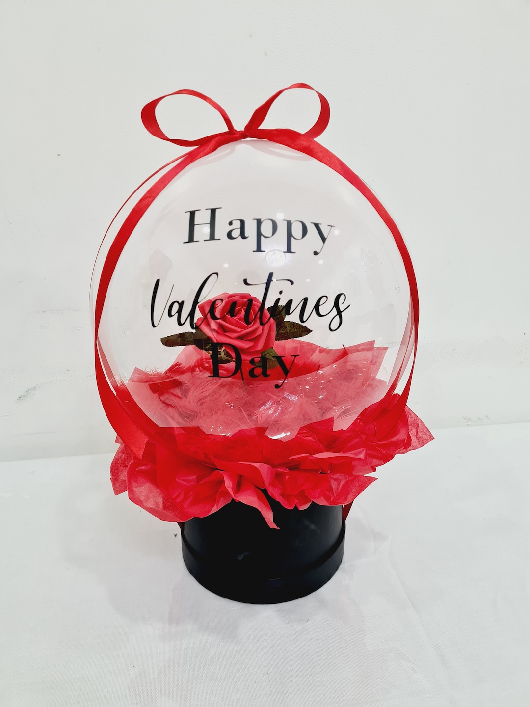 A Rose Bobo Balloons Filled With Feathers for Weddings, Valentines ...