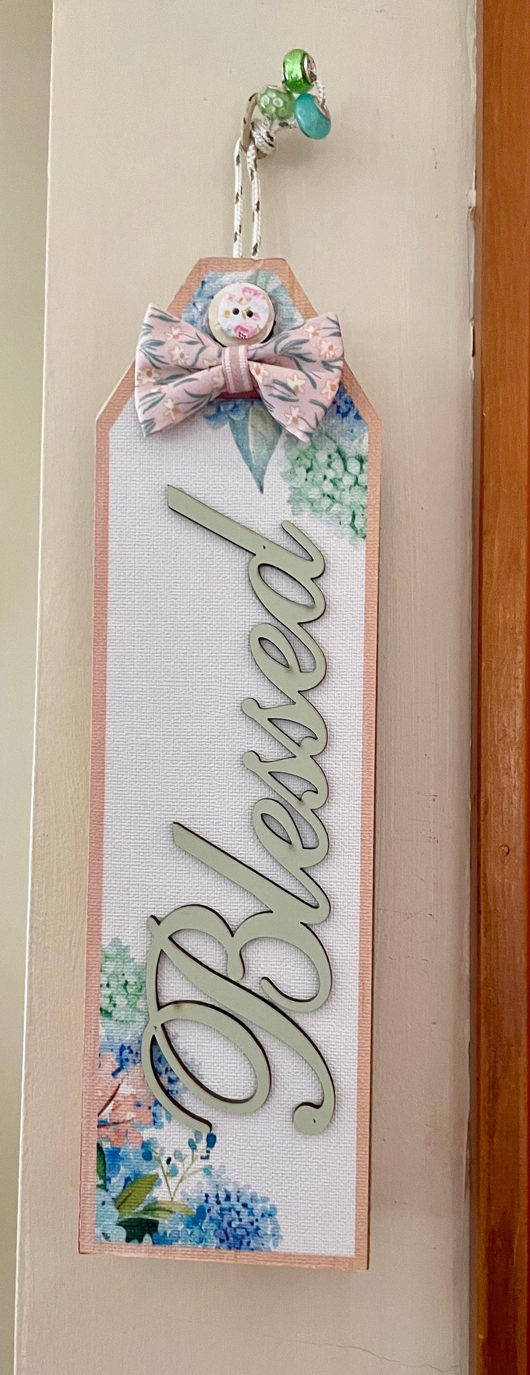 Blessed Wood Wall Sign With Pretty Flowers, Bow and Bead Hanger Geen ...