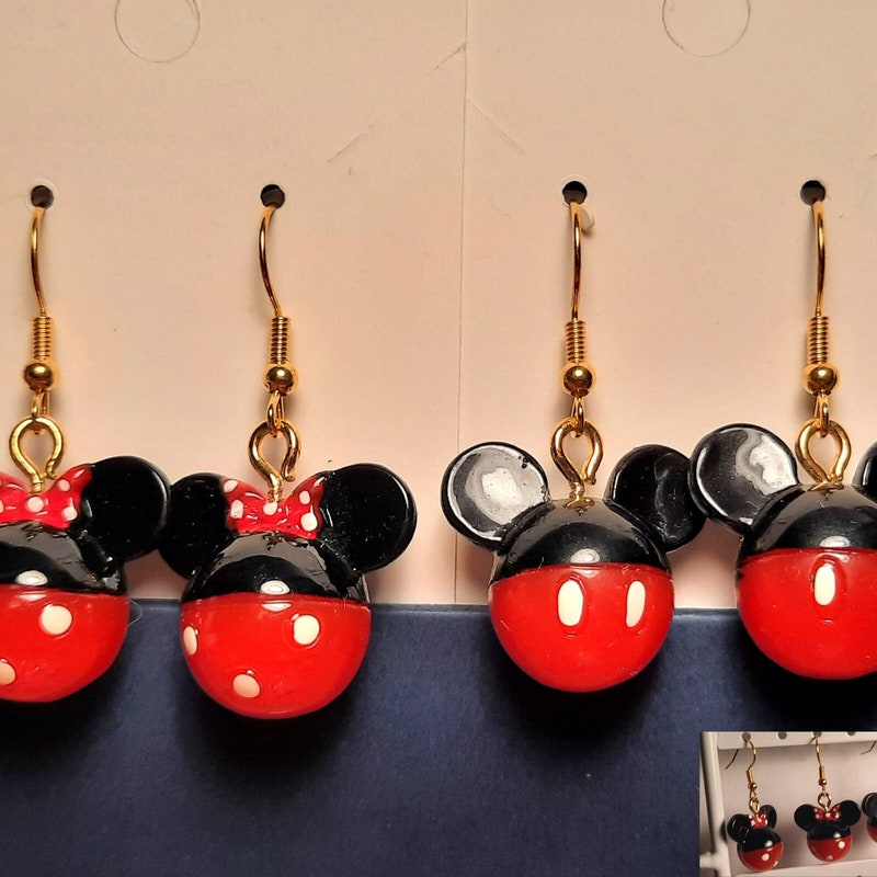 Minnie Mouse Earring - Etsy