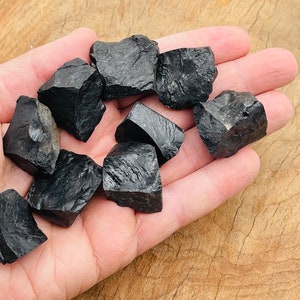 Jet Stone Raw – Rough Jet Stone - Good Luck - Crystal Healing - Crystal ...