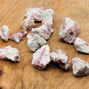 Raw Pink Tourmaline Stone - Rough Pink Tourmaline Crystal - Spiritual ...