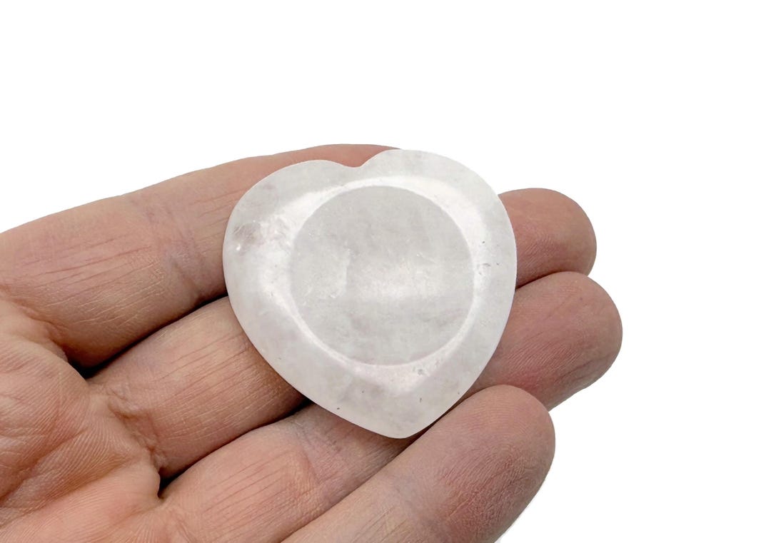 Clear Quartz Heart Worry Stone – Crystal Worry Stone – Relaxing Heart ...