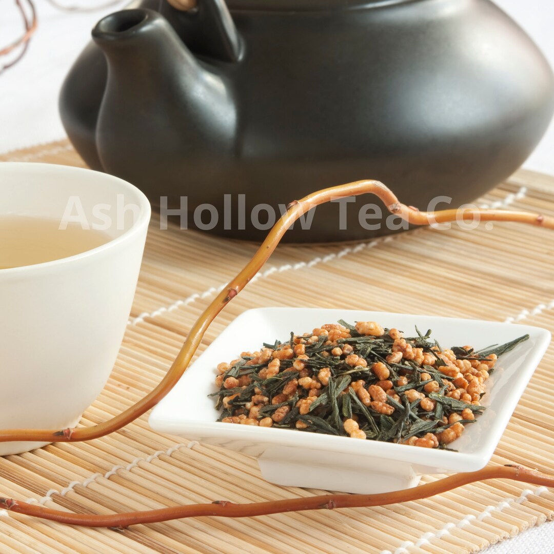 Genmaicha Organic Japanese Tea: Japanese Green Tea With Roasted Brown ...
