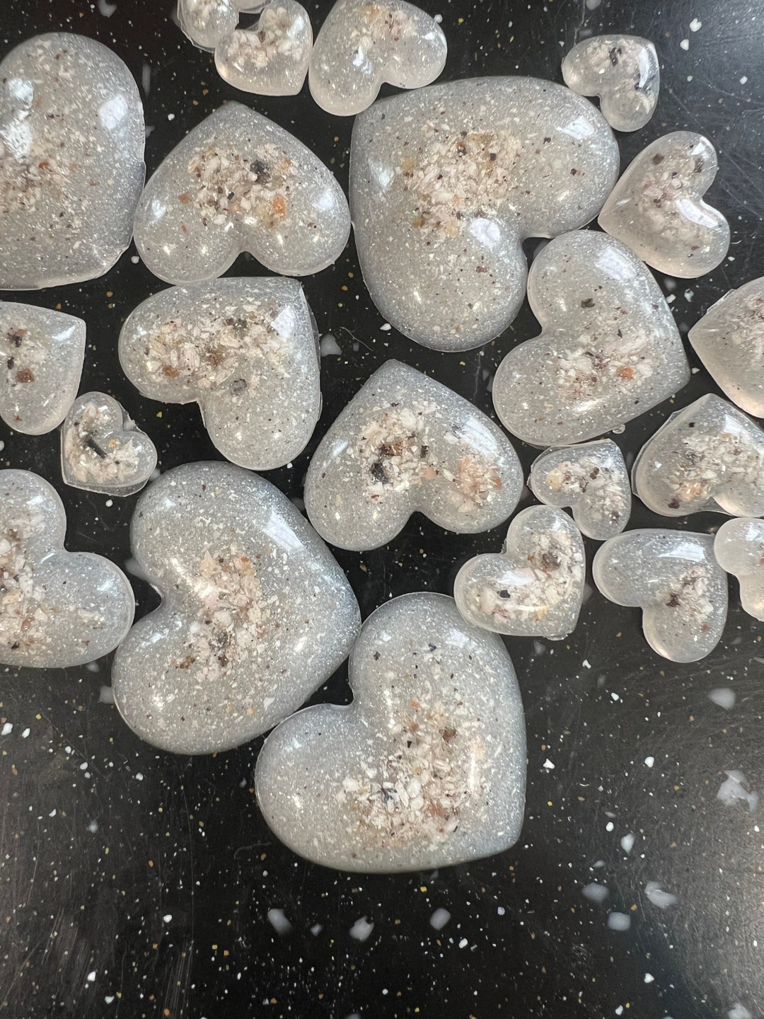 Memorial Hearts - Keepsake of Ashes. in Memory of a Loved One or Pet ...