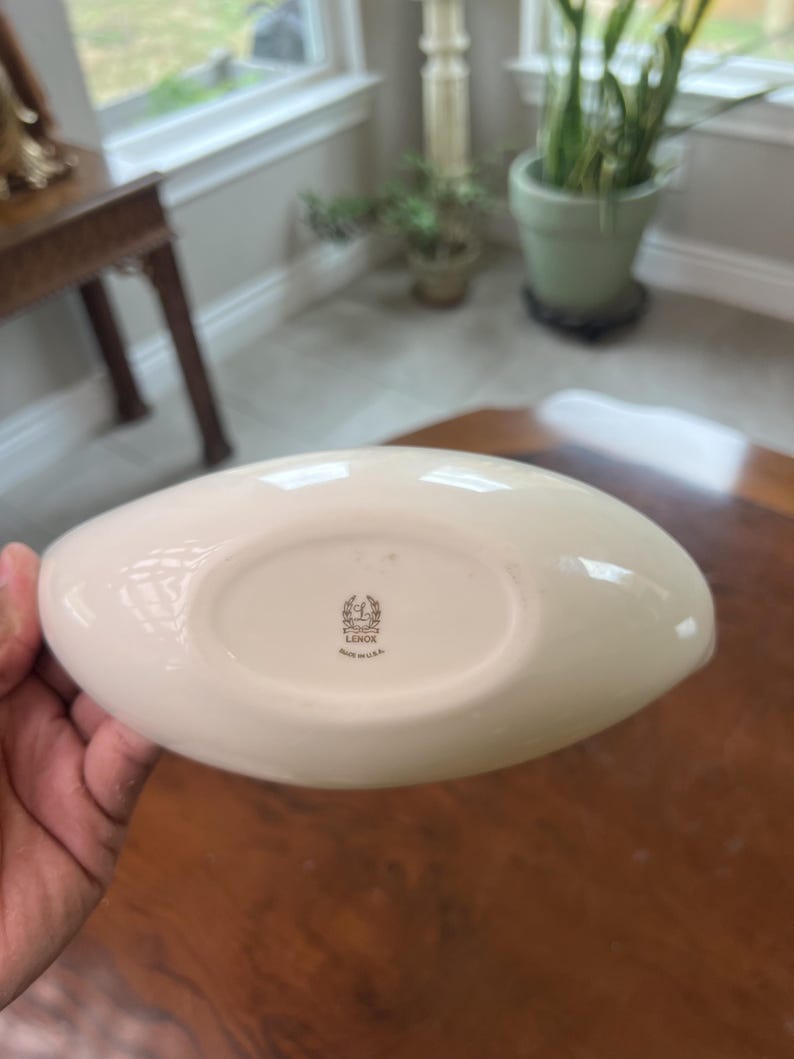 Cream-colored Lenox Olympia Gold Oblong Ceramic Nut Bowl With Gold Trim ...