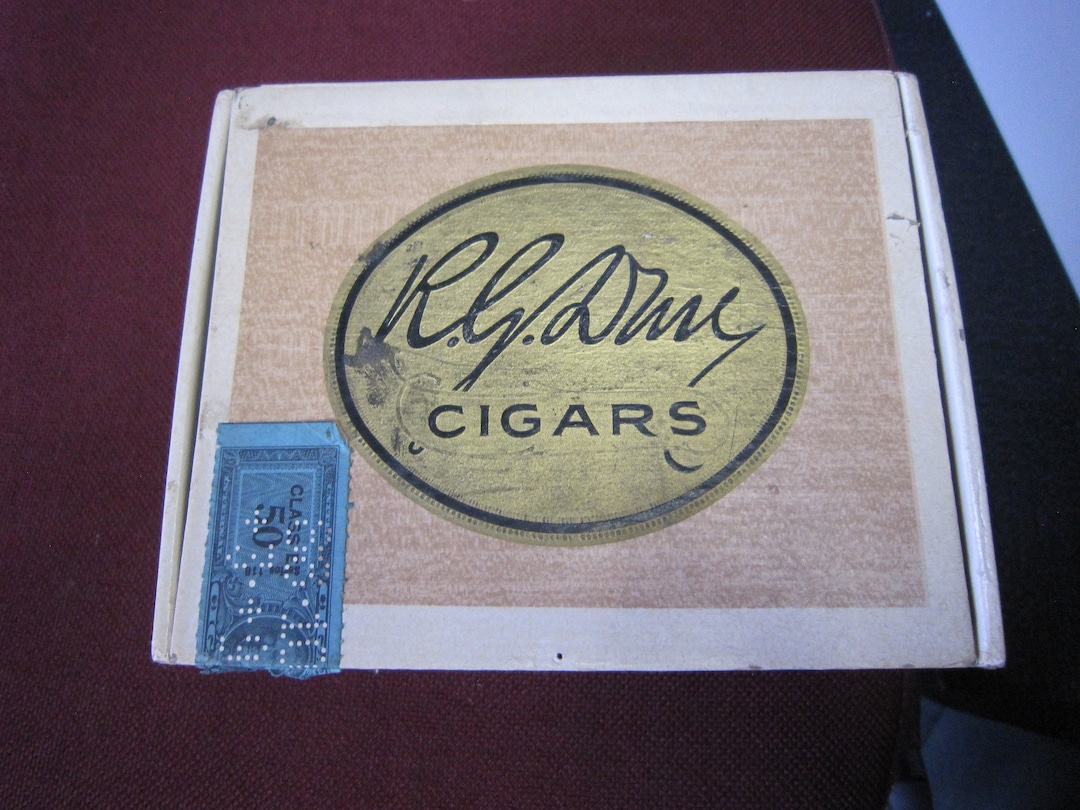 1947 R.J. Dun Admiral Cigar Box, Nice - Etsy