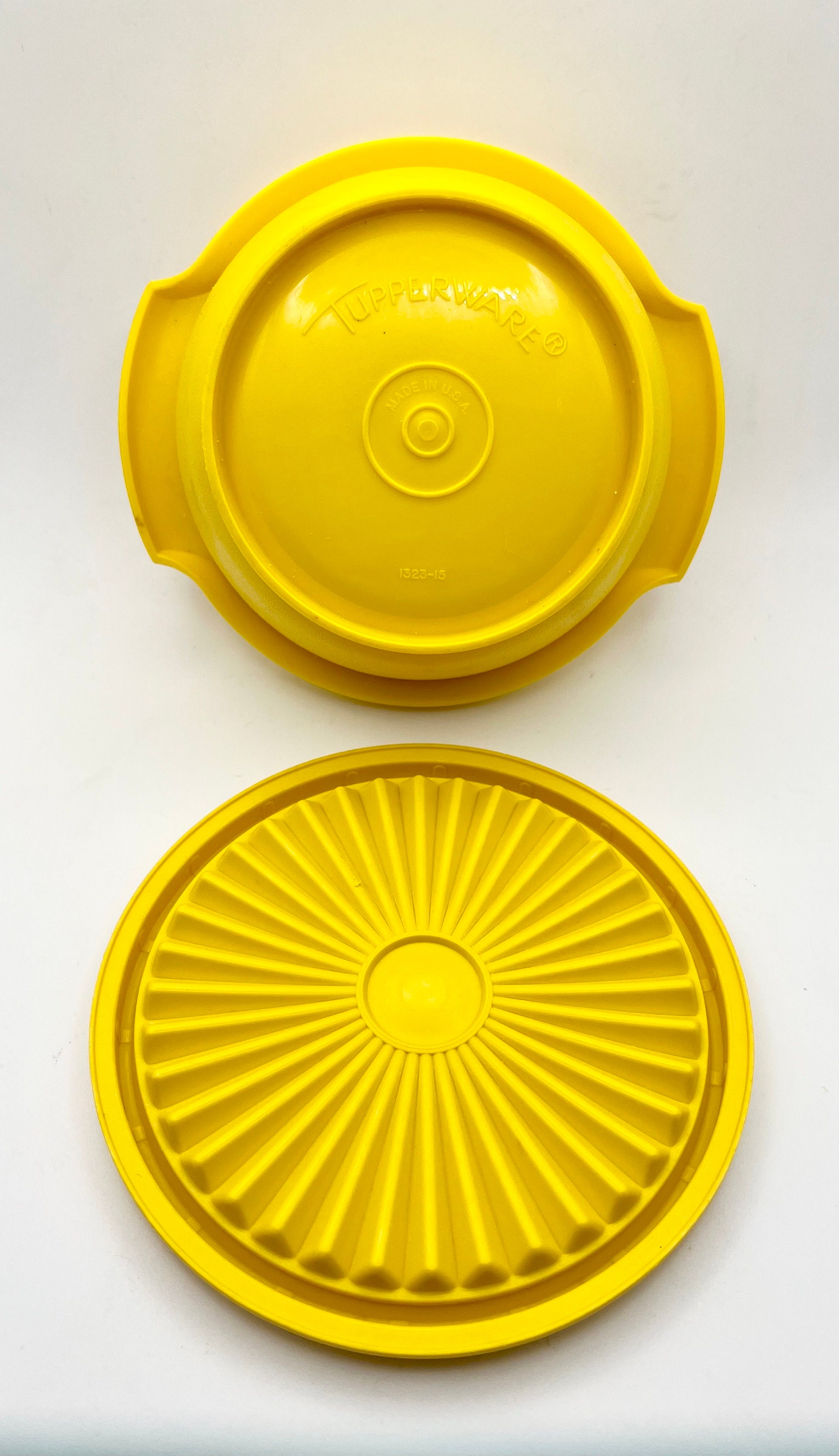 Vintage Tupperware Harvest Gold Round Bowl 1323-15 and Starburst Lid ...