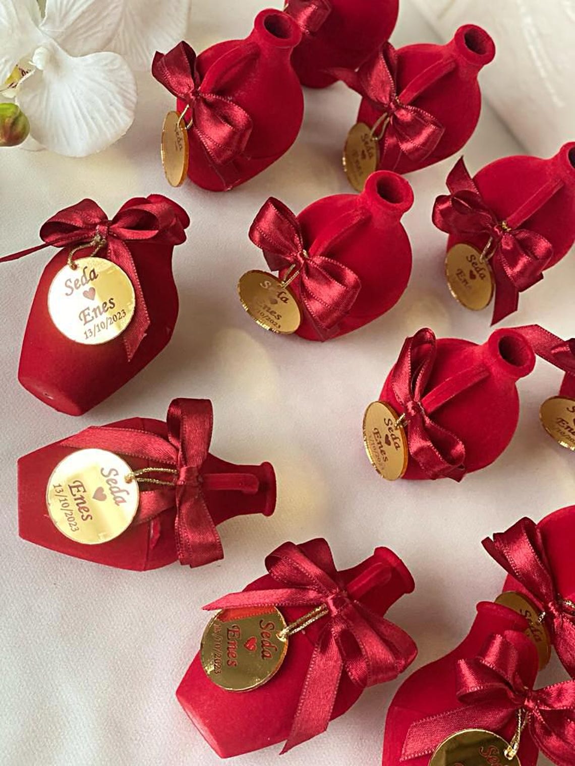 Henna Night Luxury Favour, , Bridhenna in a Velvet Box Favour ...