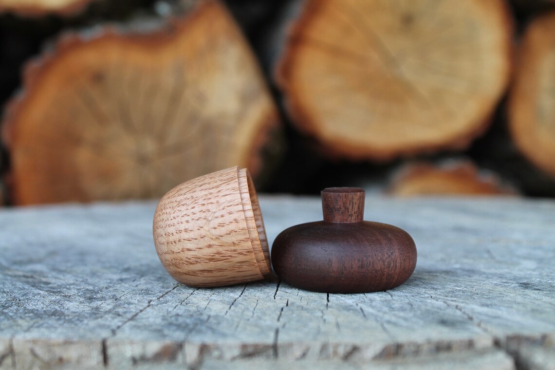 Walnut and Red Oak Acorn Box | Etsy