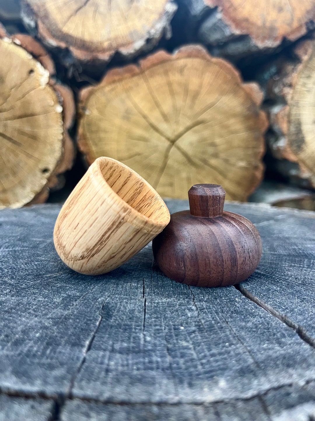 Walnut and Red Oak Acorn Box - Etsy
