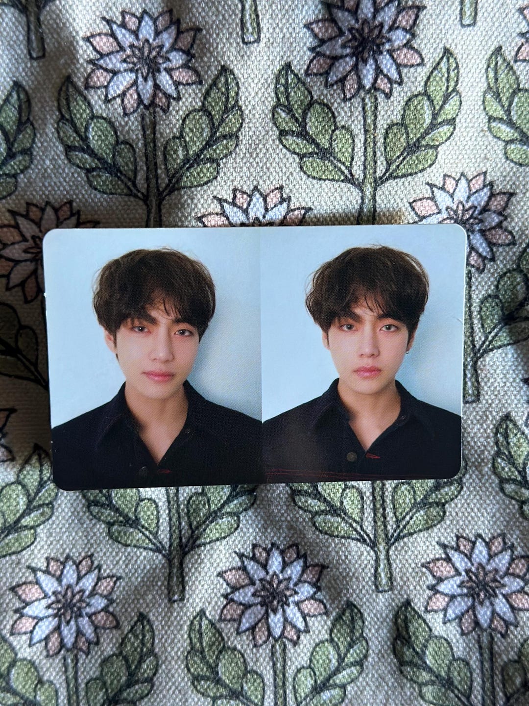 OFFICIAL BTS Taehyung V Photo Card - Etsy