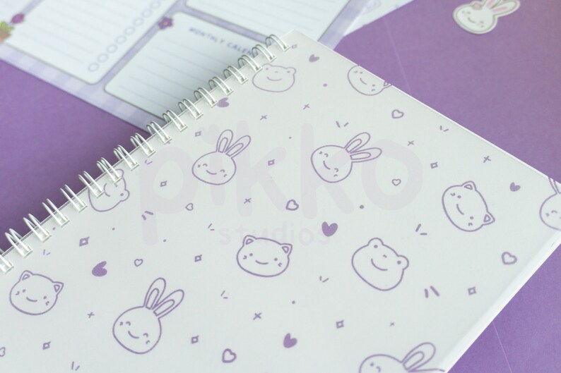 Cute Sticker Book Cute Reusable Sticker Album Vinyl Sticker Collection ...