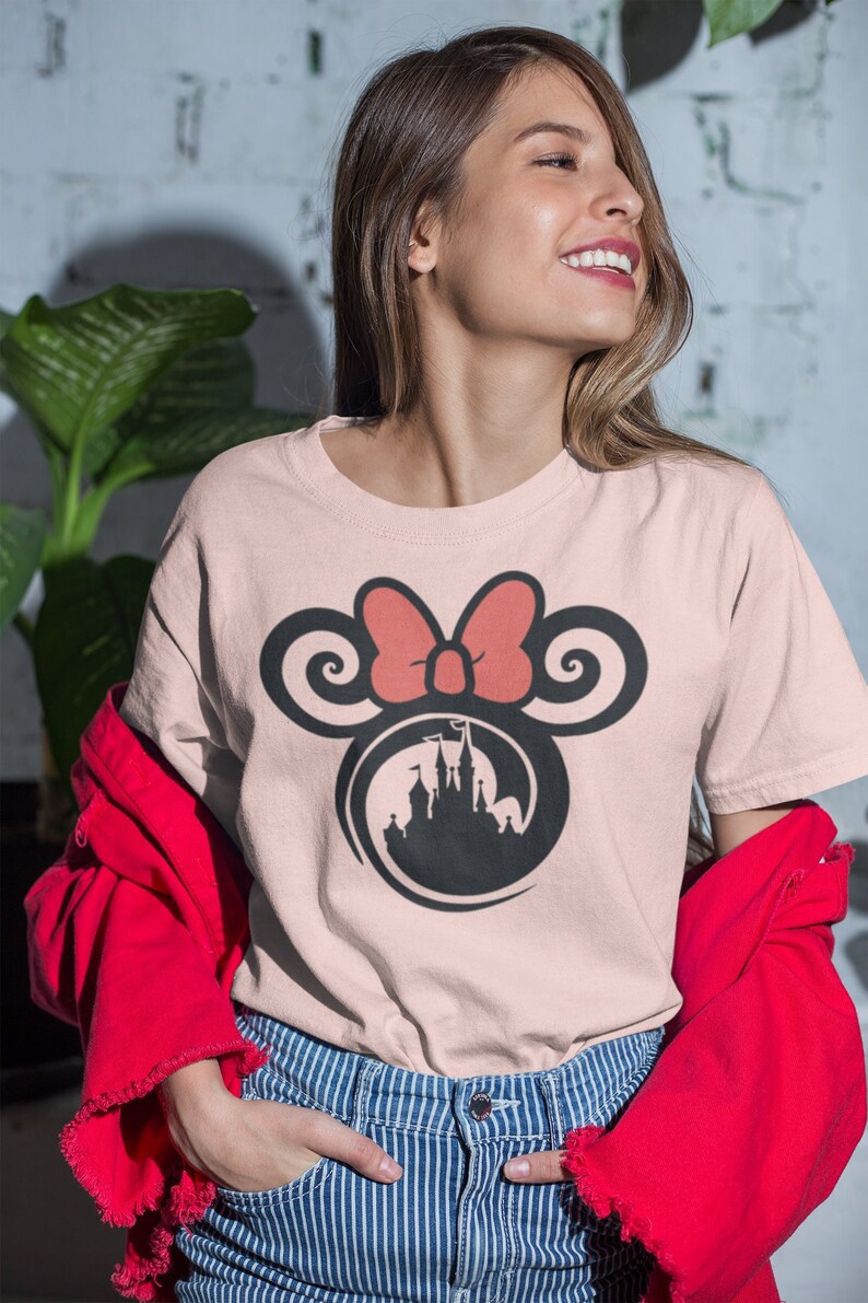 Minnie Mouse T-shirt Disney World Shirt Funky Mickey Mouse Design ...