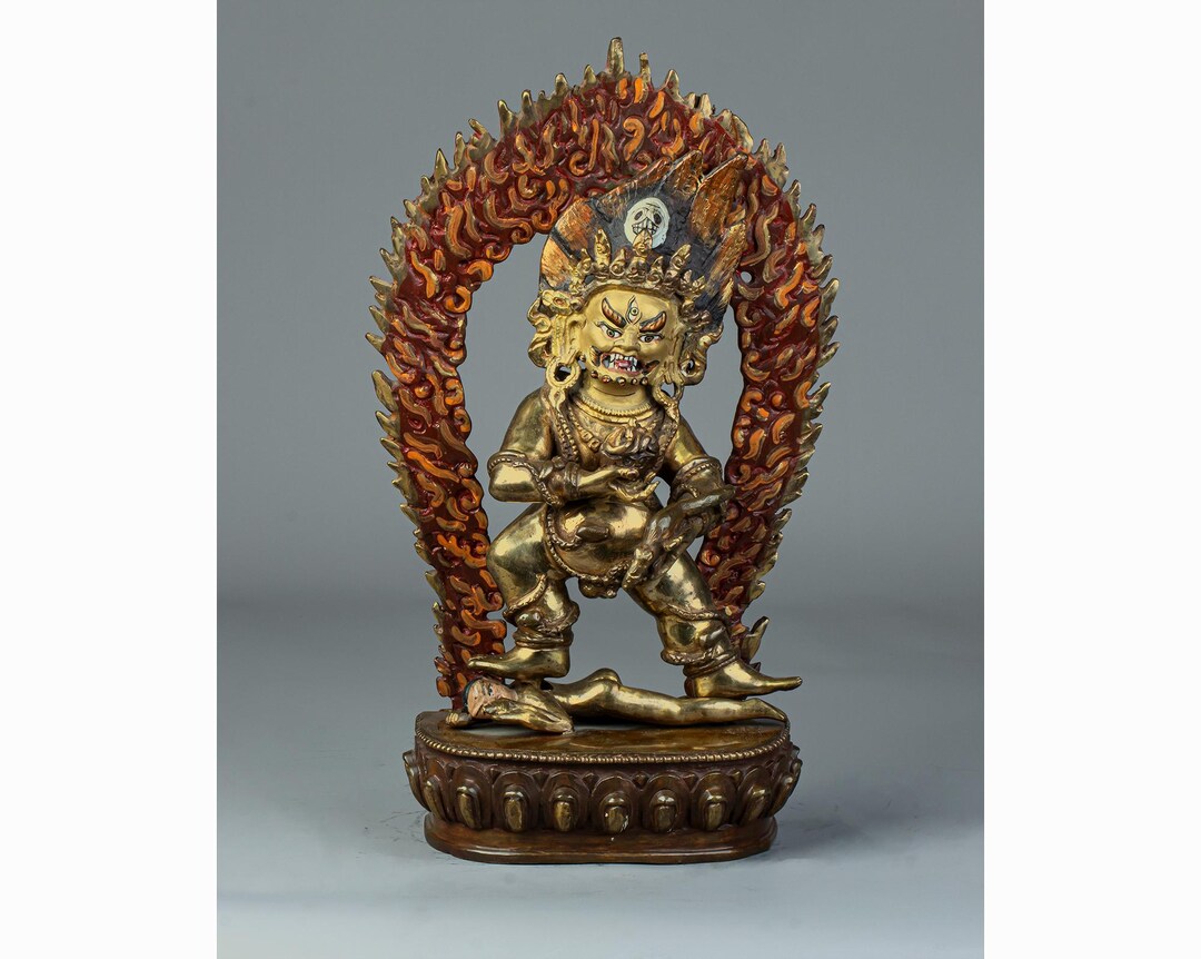 An Elegant and Finely Crafted Black Dzambala Statue I God of Wealth and ...