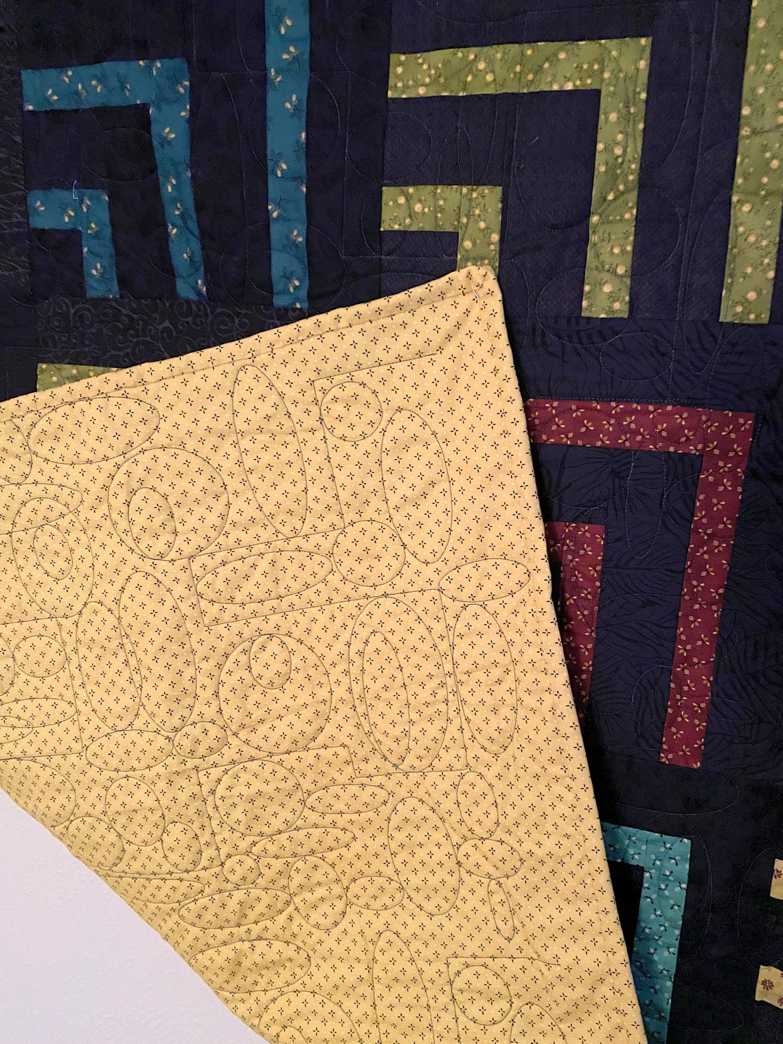 Ebony & Onyx Patchwork Quilt, Throw Size - Etsy