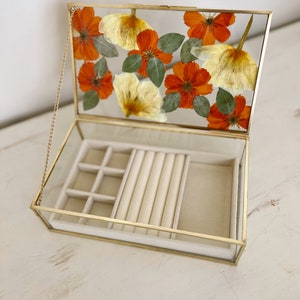 Custom Pressed Flower Jewelry Box - Wedding Flower or Other Events - Etsy
