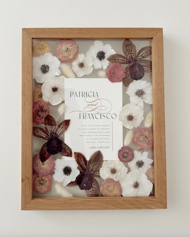 Custom Pressed Flower Frame - Wedding Flowers or Other Event Flowers - Etsy